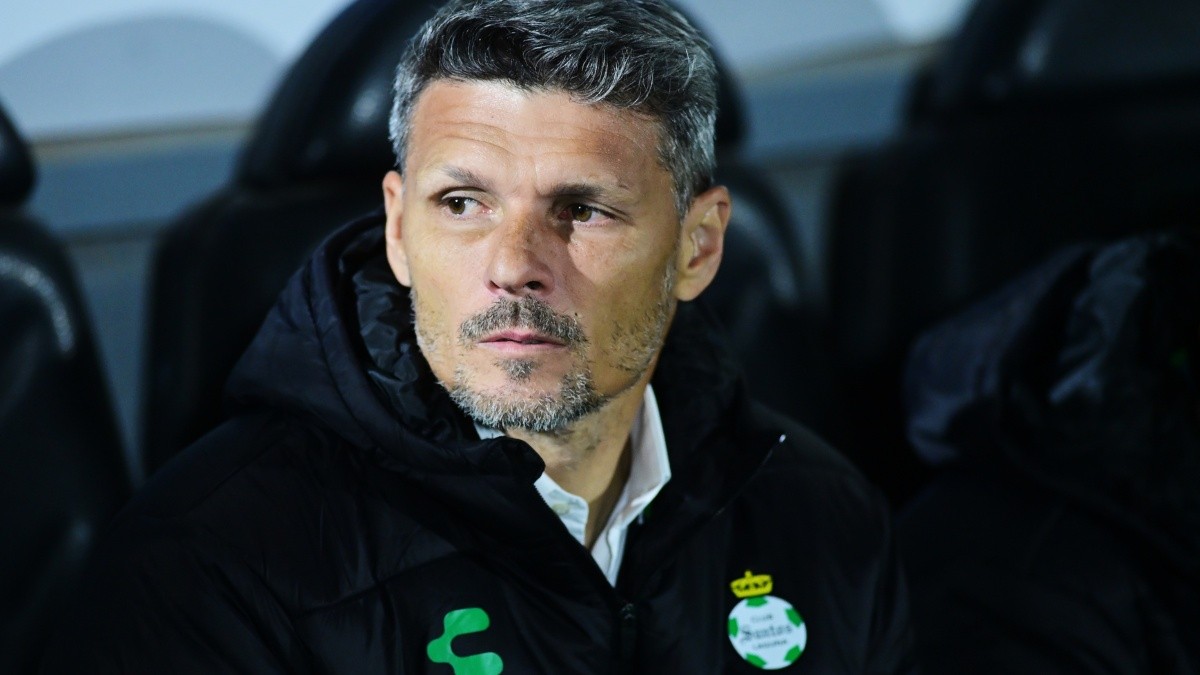 Santos Laguna: Tano Ortiz da cachetada con fuente blanco a los Rayados