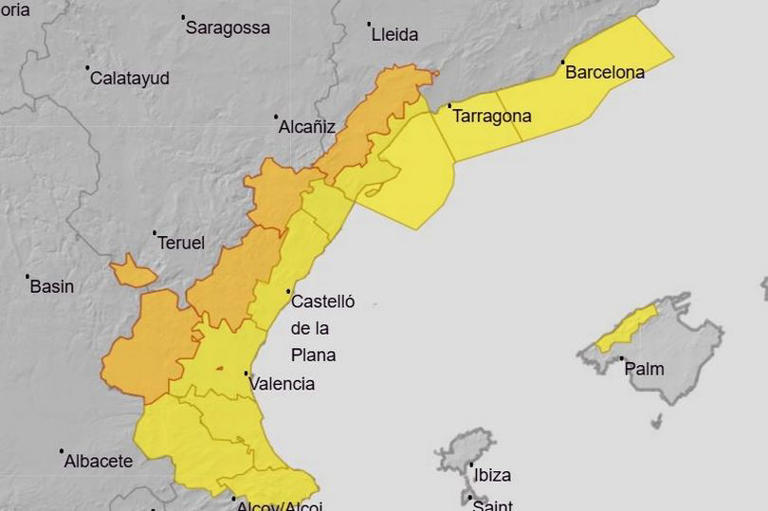 UK tourists warned as Spain issues amber alerts and rare advisory notice