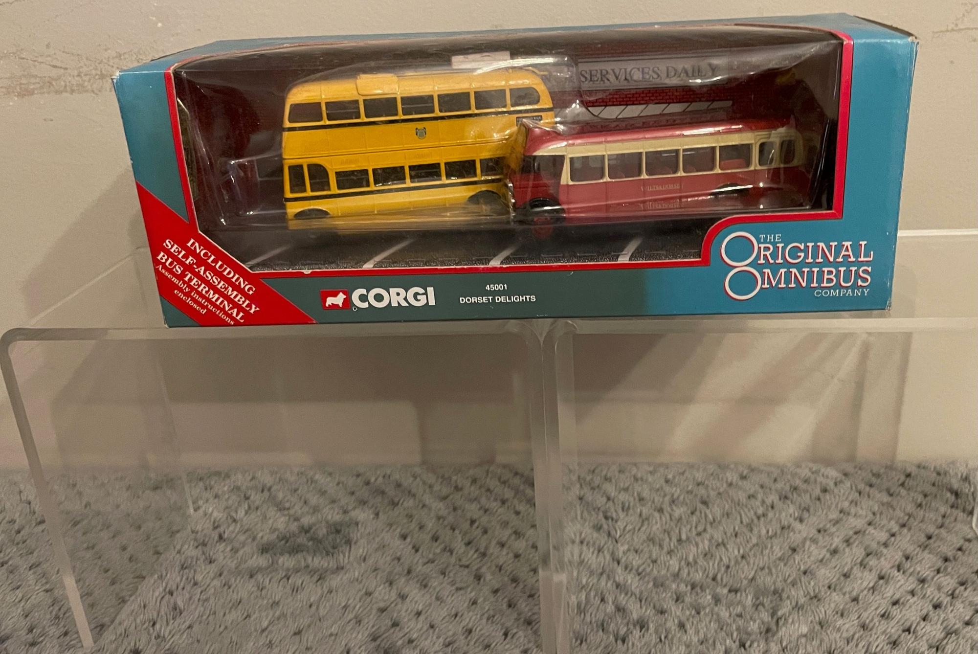 Clymping General Auctions: Fine display of vintage popular culture and ...