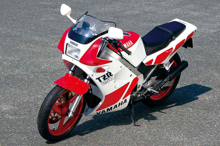 ヤマハ「TZR250」1985年｜“ハンドリングのヤマハ”を体現した切れ味鋭い走り！【昭和の名車解説】
