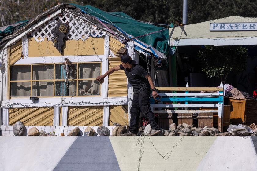 Letters to the Editor: A homeless man built himself a makeshift home ...