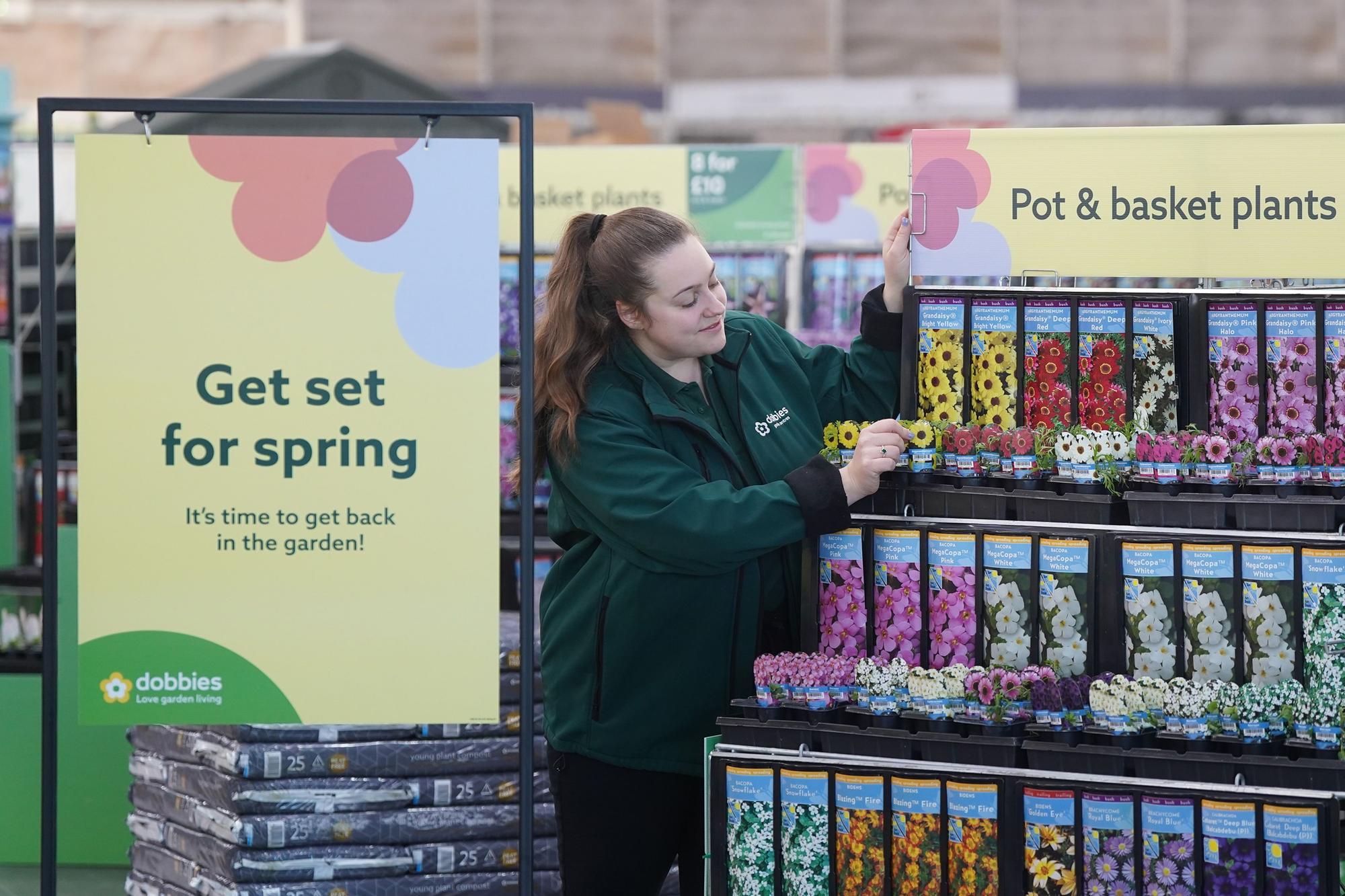 Dobbies’ Dundee store launches Spring with special shopping weekend
