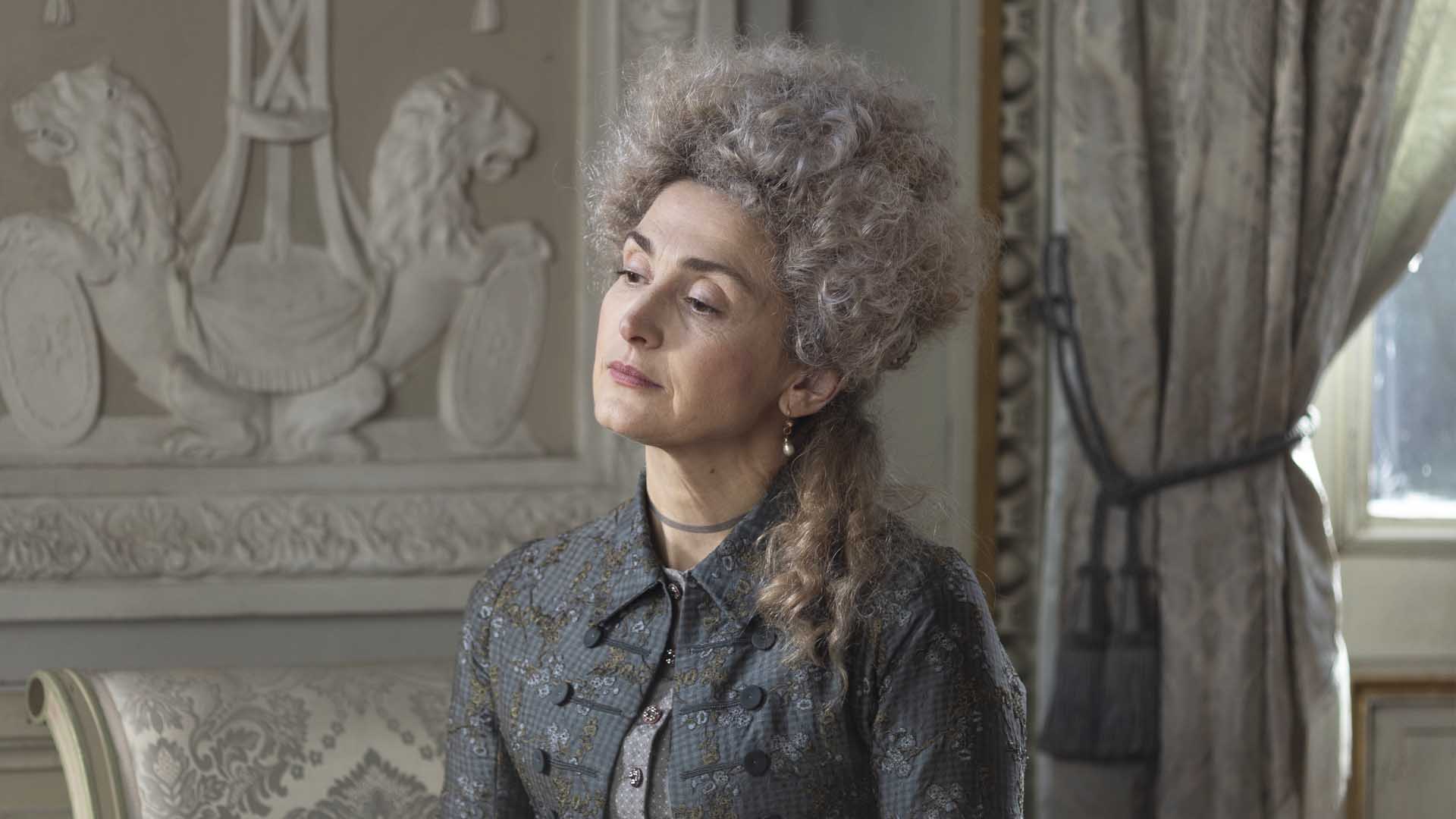 Julie Gayet dans la peau d'Olympe de Gouges : "Nous voulions lui rendre ...