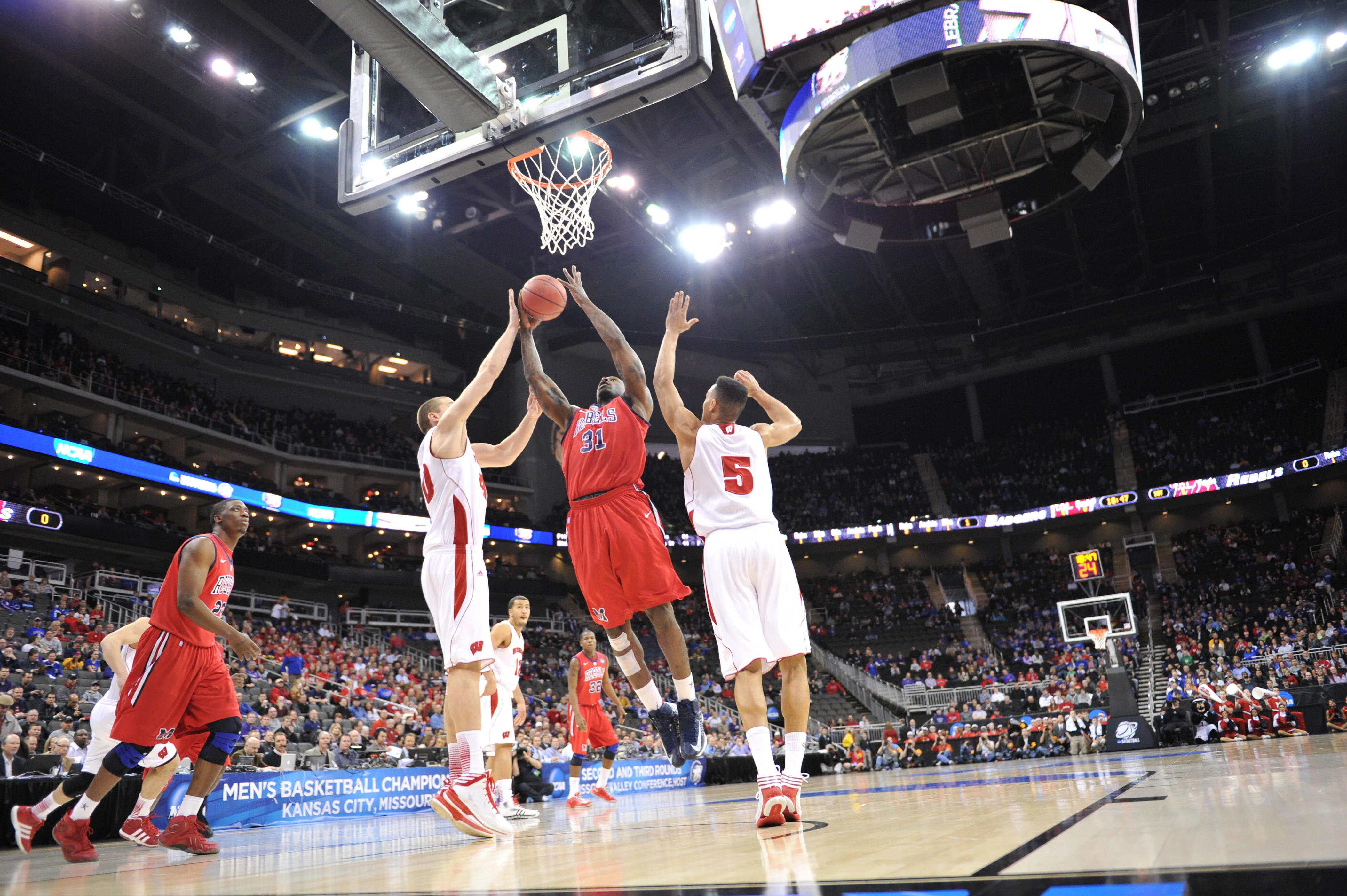 New Ole Miss basketball radio team is Gary Darby, former player Murphy ...