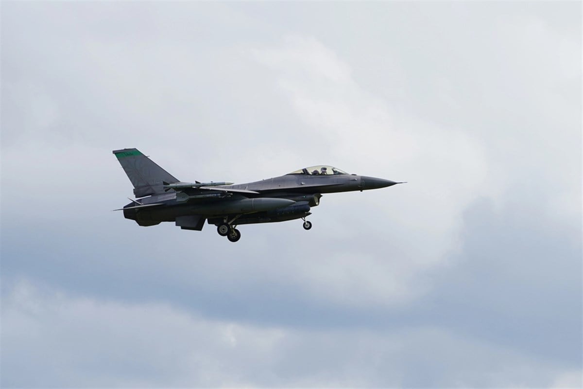 High-Flying Defense Stocks Tumble: Market Jitters or DoD Cuts?