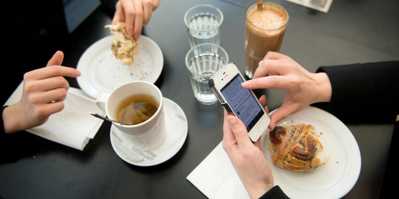 Kafé i kläm: ”Kan inte ta hur mycket som helst för kaffe”