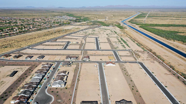 Arizona groundwater policies largely close door to new housing in fast ...