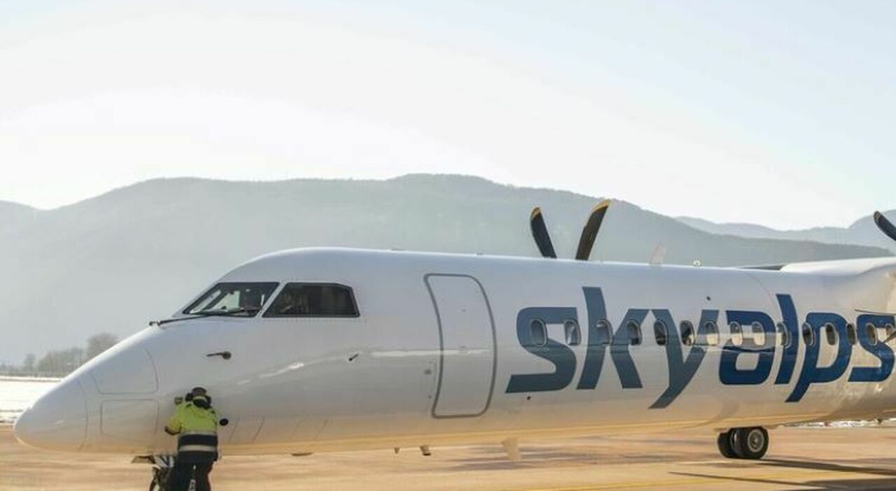 Aereo per Roma rimpiazzato senza preavviso con uno più piccolo, 18 ...