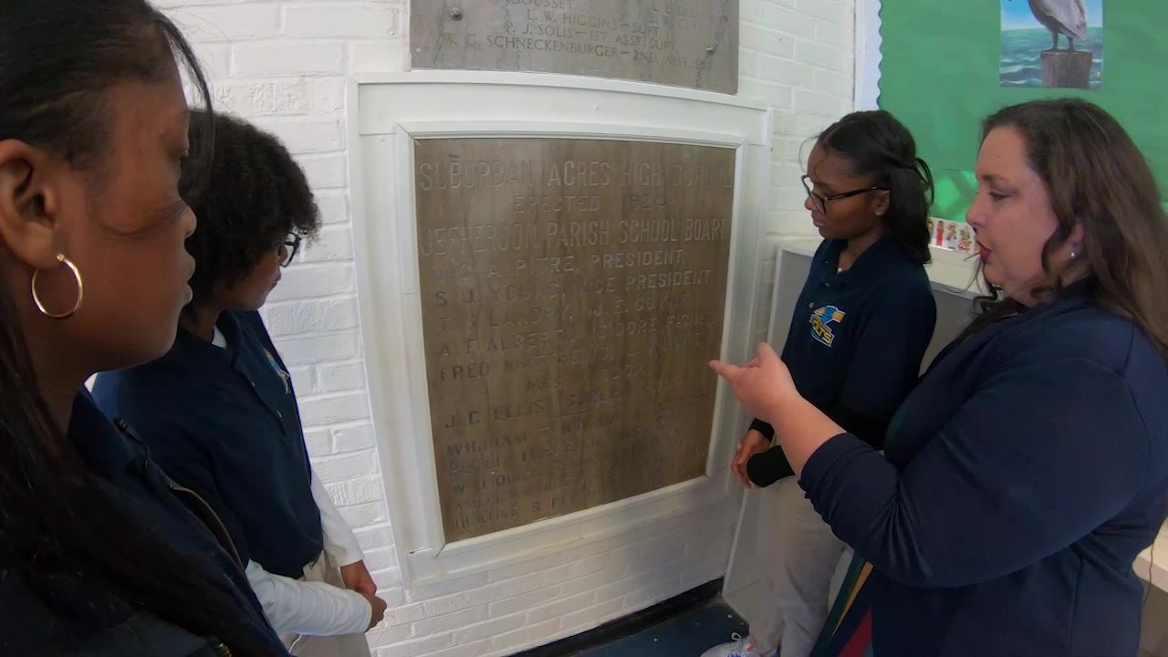 LA students are detectives discovering history