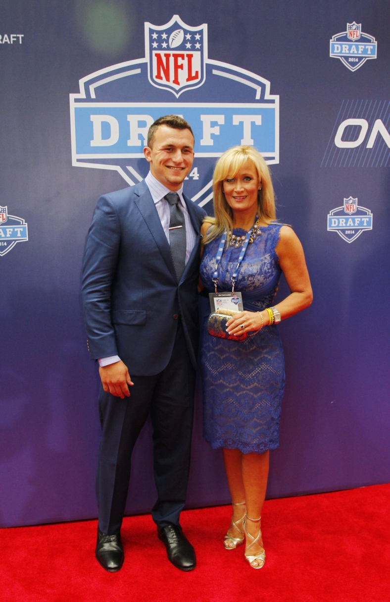 Johnny Manziel’s mom arrested for DWI