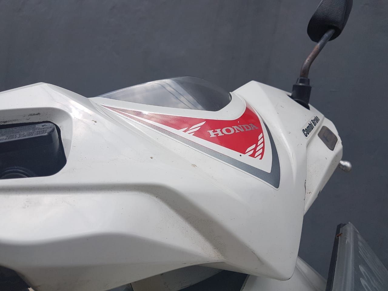 Rahasia motor cat putih tetap kinclong, stop kebiasaan ini ya gaes