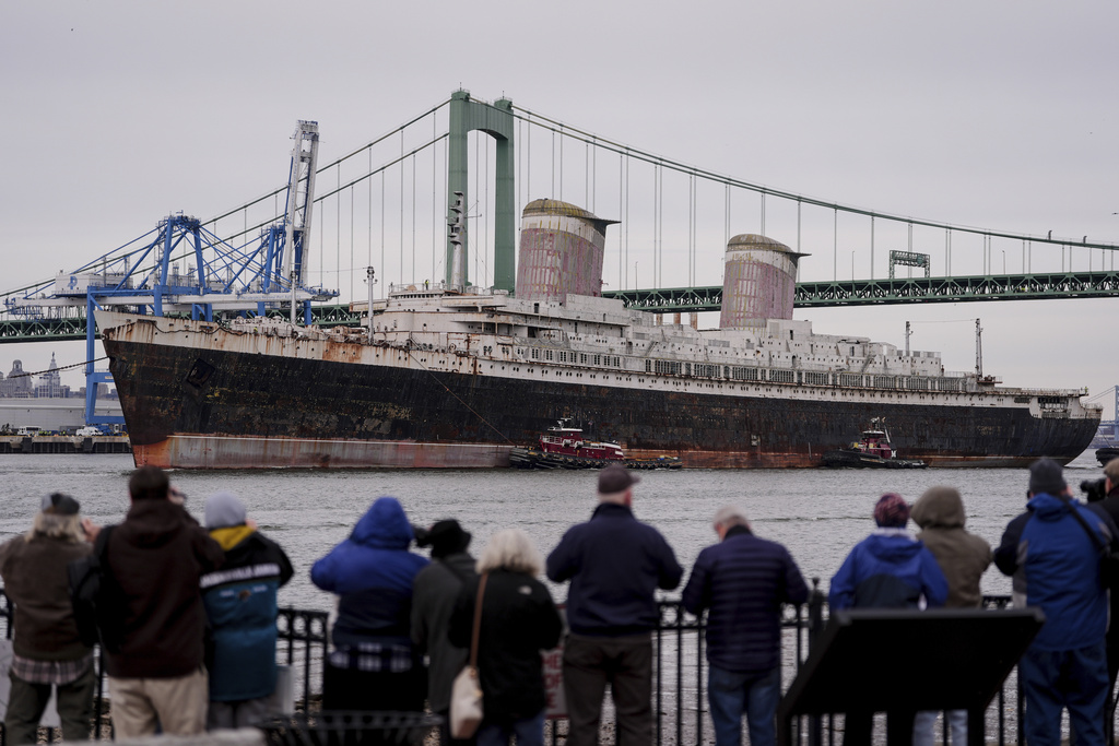 Historic ship completes first leg of journey to become world's largest ...