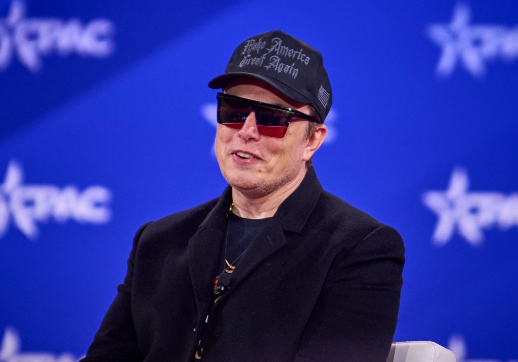 Elon Musk welcomes 14th child, his 4th with Canadian Shivon Zilis