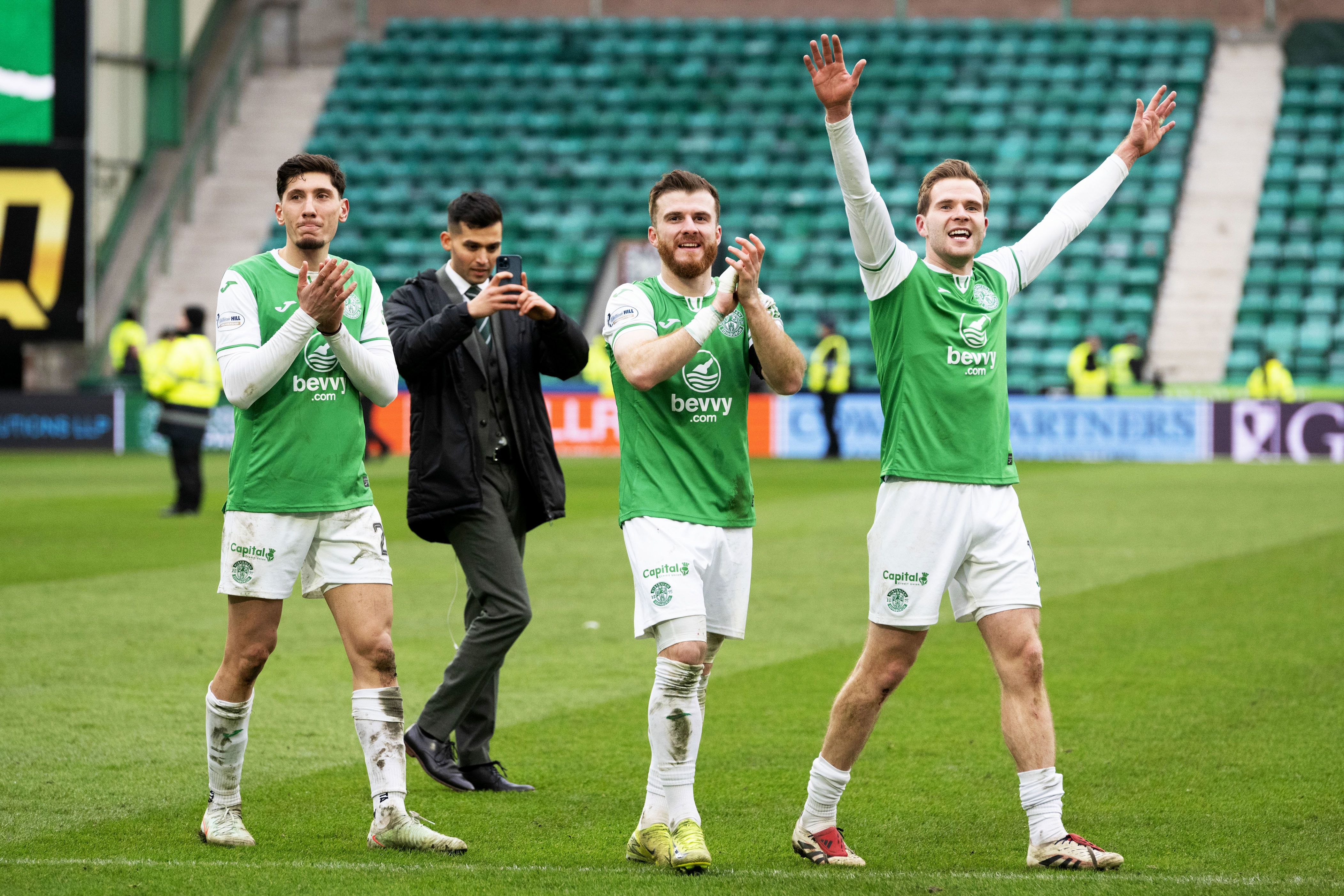 Hibs star hailed as ‘main reason’ for revival as Easter Road talisman ...