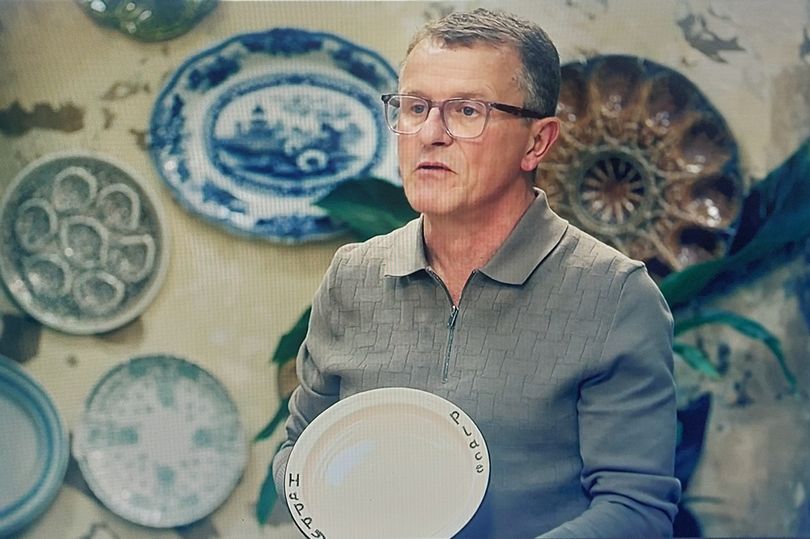 Great Pottery Throw Down semi-finalists set 'Stokie Ware' task by guest ...
