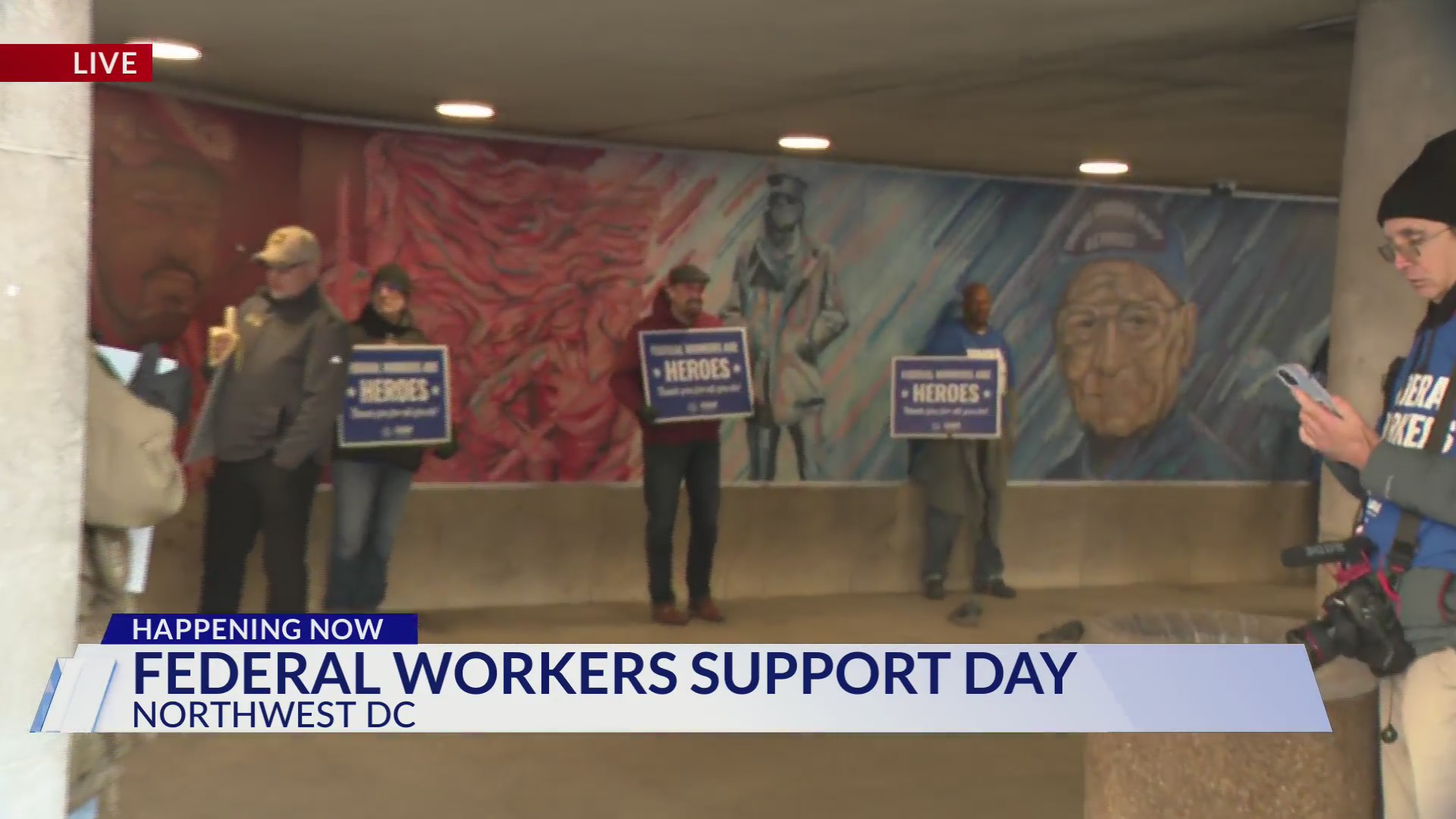 'We have your back': Unions show support for federal employees amid layoffs