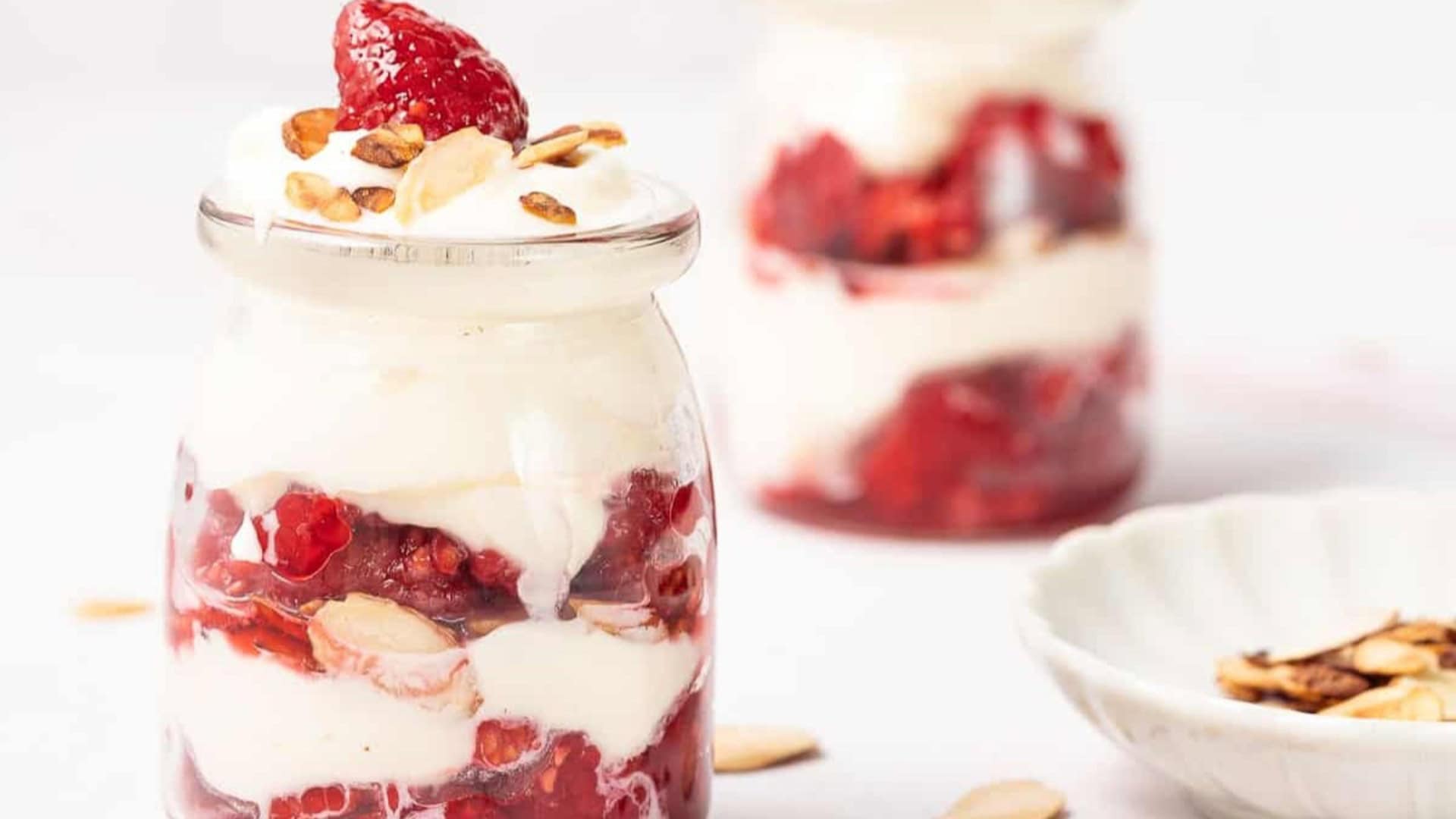 25 Super Simple Desserts That Are Made with Just 5 Ingredients or Less