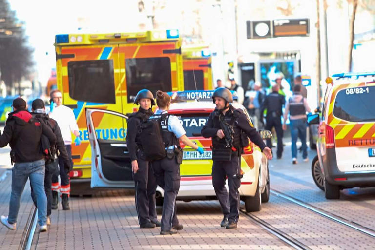 Großeinsatz in Mannheim, Polizei bestätigt Amokfahrt