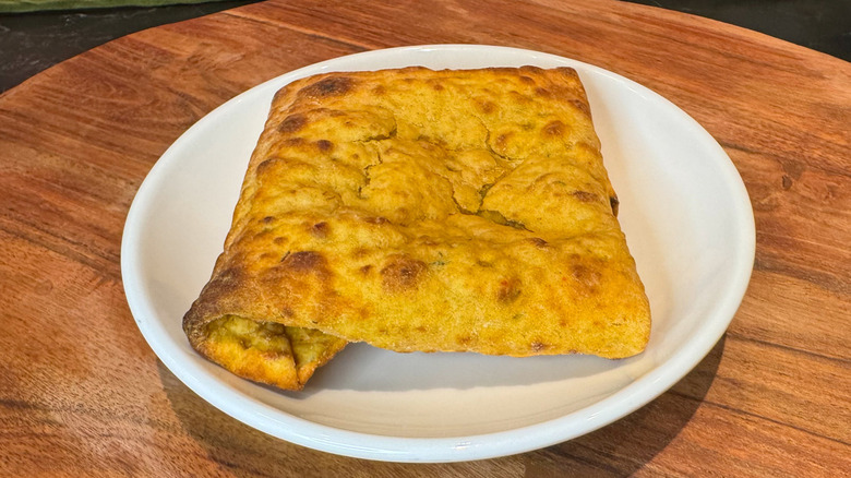 We Tried Starbuck's New Chicken Jalapeño Pocket And Iced Cherry Chai So ...