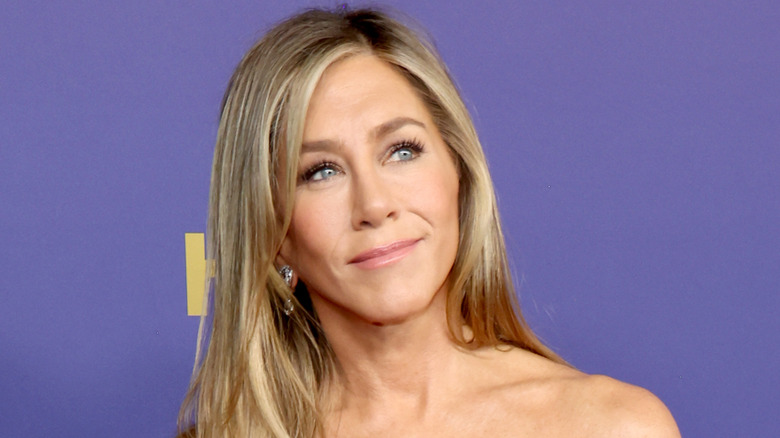 Jennifer Aniston Can't Escape Plastic Surgery Speculation