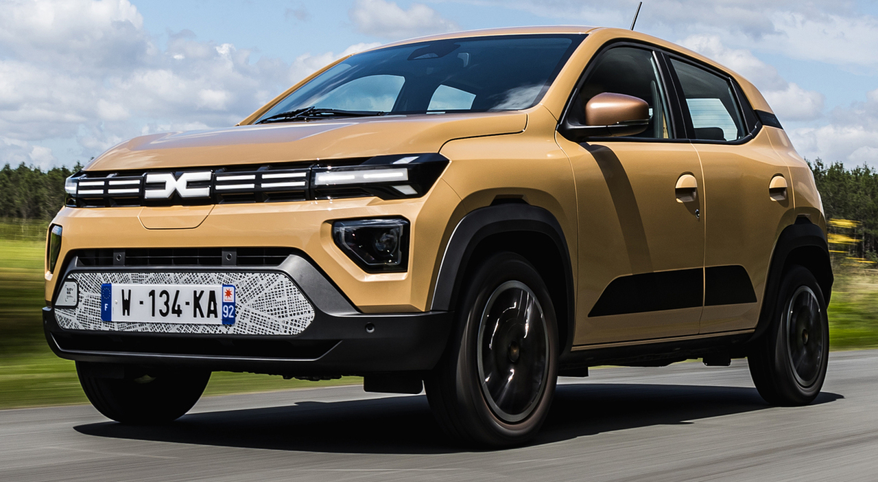 Dacia Spring, svetta l'elettrica. Al volante della rinnovata citycar ...
