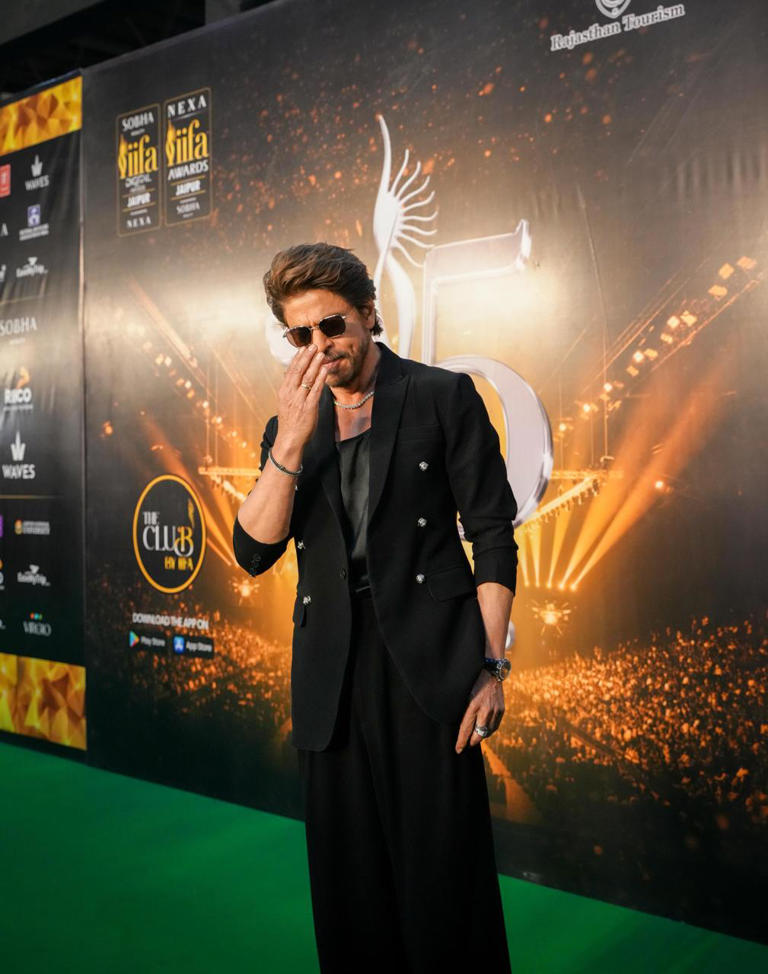 IIFA Awards 2025 Winners List Out: 10 Wins for Laapataa Ladies, Best Actor for Kartik Aaryan