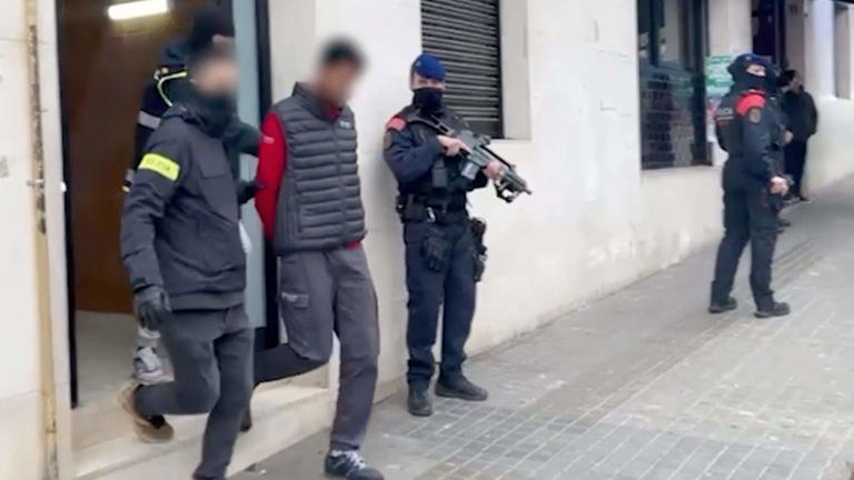 El huevo de la serpiente, el terrorismo islamista en Catalunya: canales ... El huevo de la serpiente, el terrorismo islamista en Catalunya: canales ...