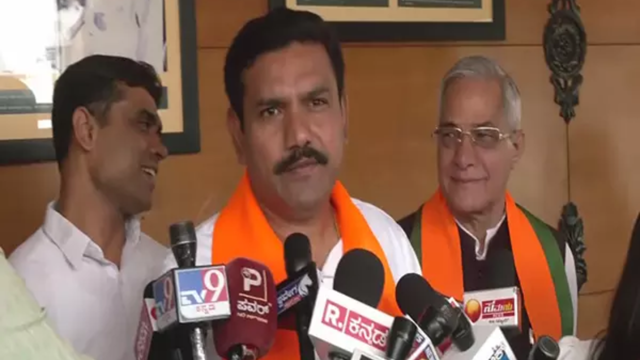 ‘Ranya Rao tried to contact Congress ministers’: Karnataka BJP leader ...