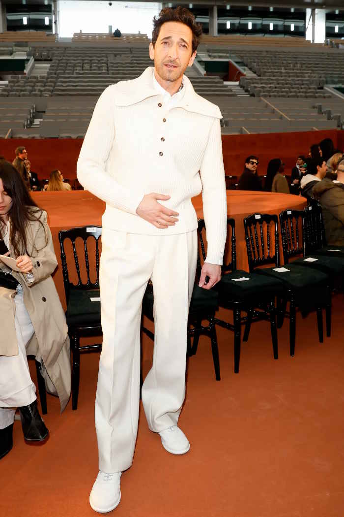 La muy elegante razón que ha unido en París a Úrsula Corberó y al ...