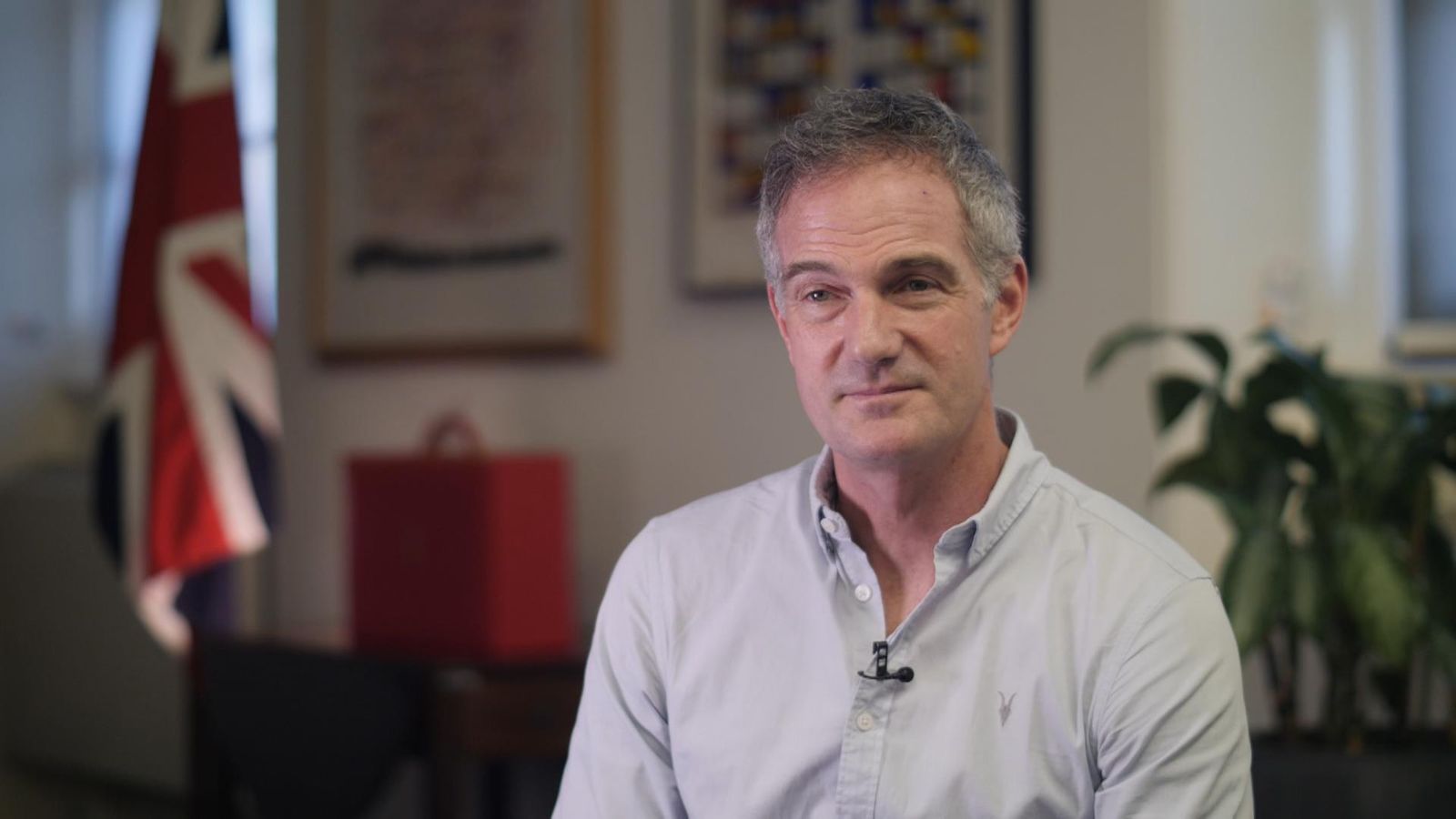 Minister reveals how AI could improve public services