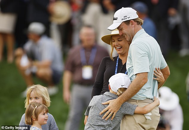 PGA Tour golf star Russell Henley leaves fans in tears after emotional ...