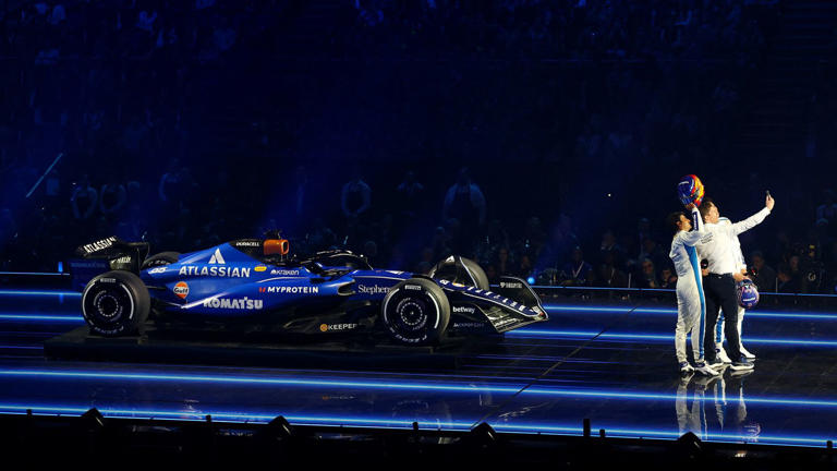 La cena en la que Carlos Sainz dejó plantado y sin contrato al 'reverendo' James Vowles