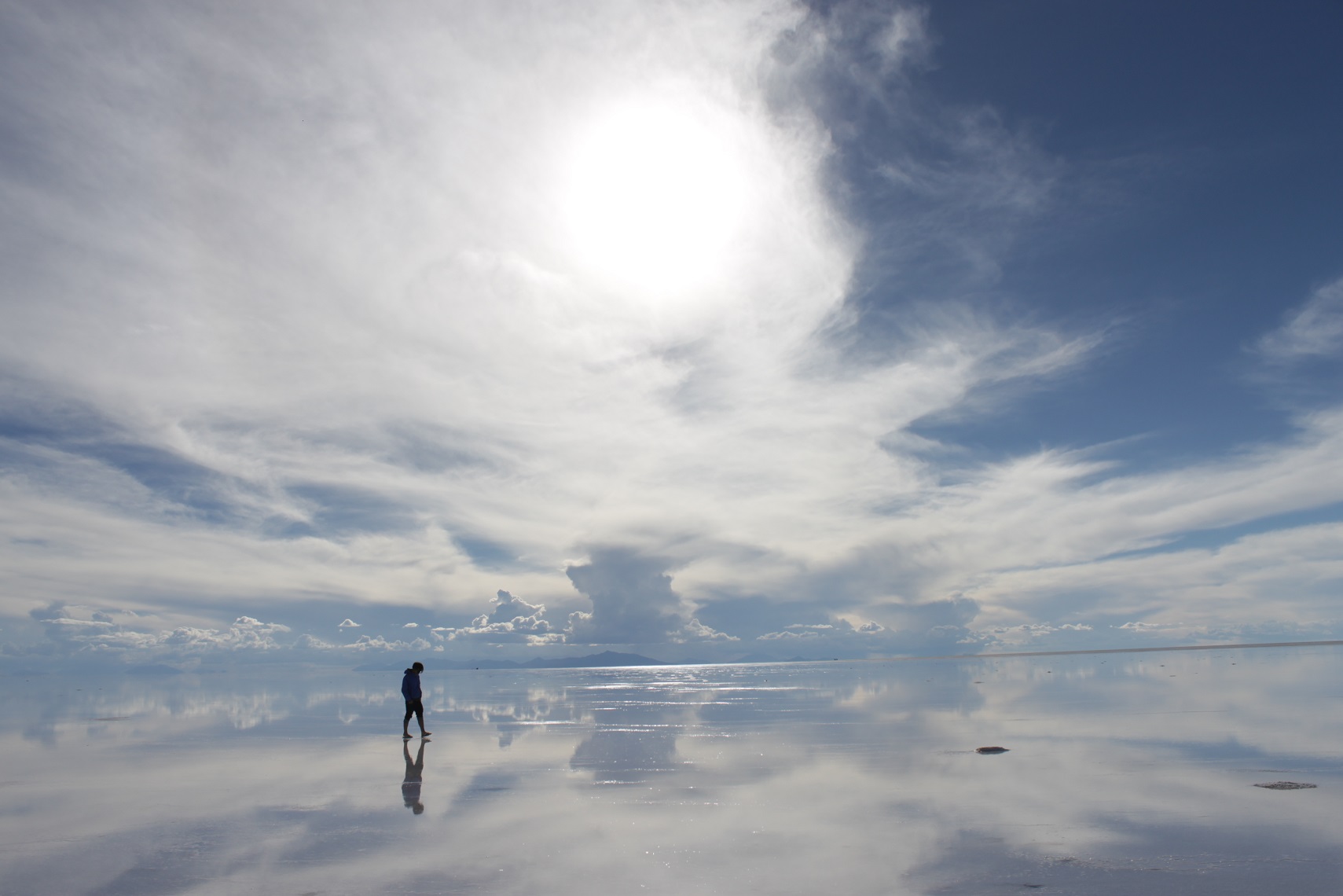 Incredible Photos Of The World's Largest Mirror