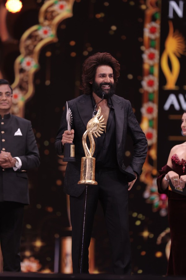 IIFA Awards 2025 Winners List Out: 10 Wins for Laapataa Ladies, Best ...