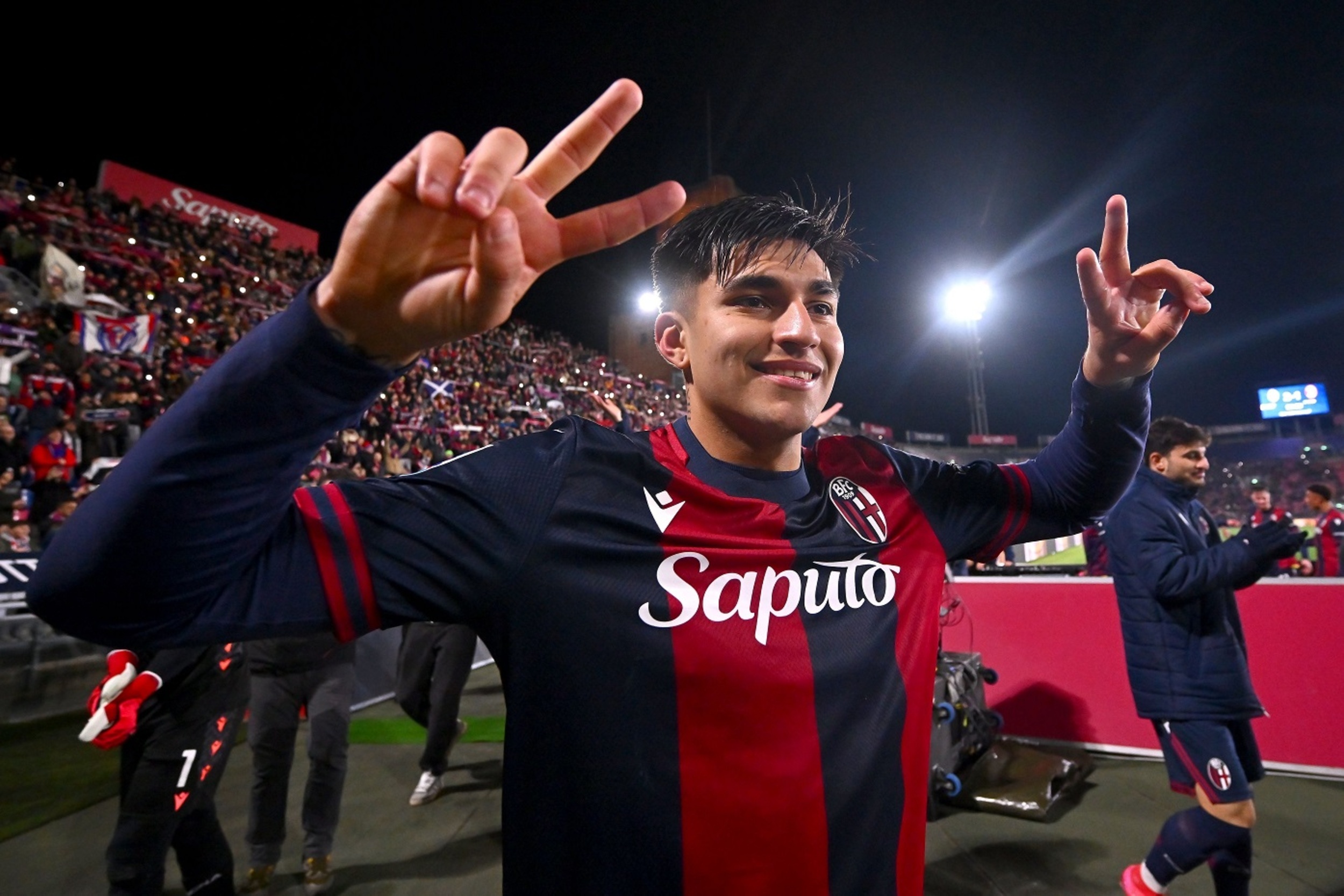 Report: Chelsea join three-way tussle with rival PL clubs to land ...