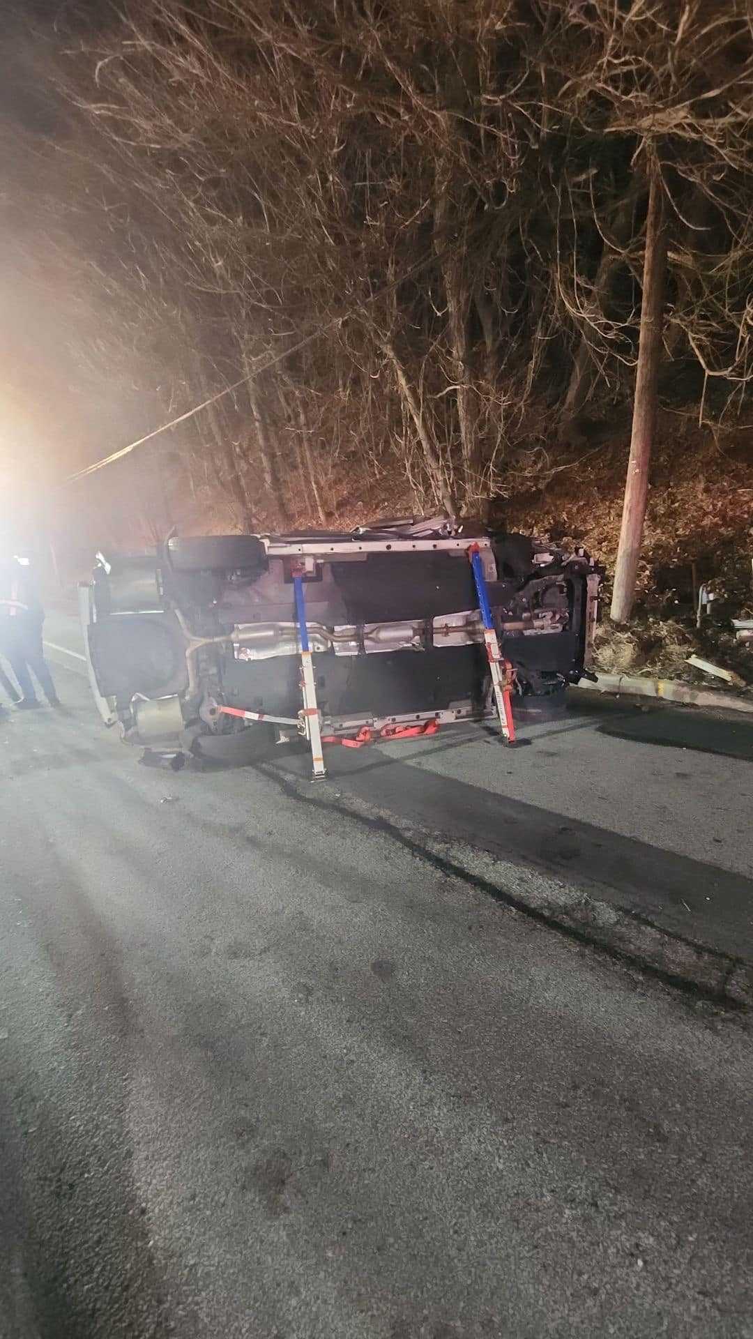 Person pulled from the wreckage following crash in Shaler