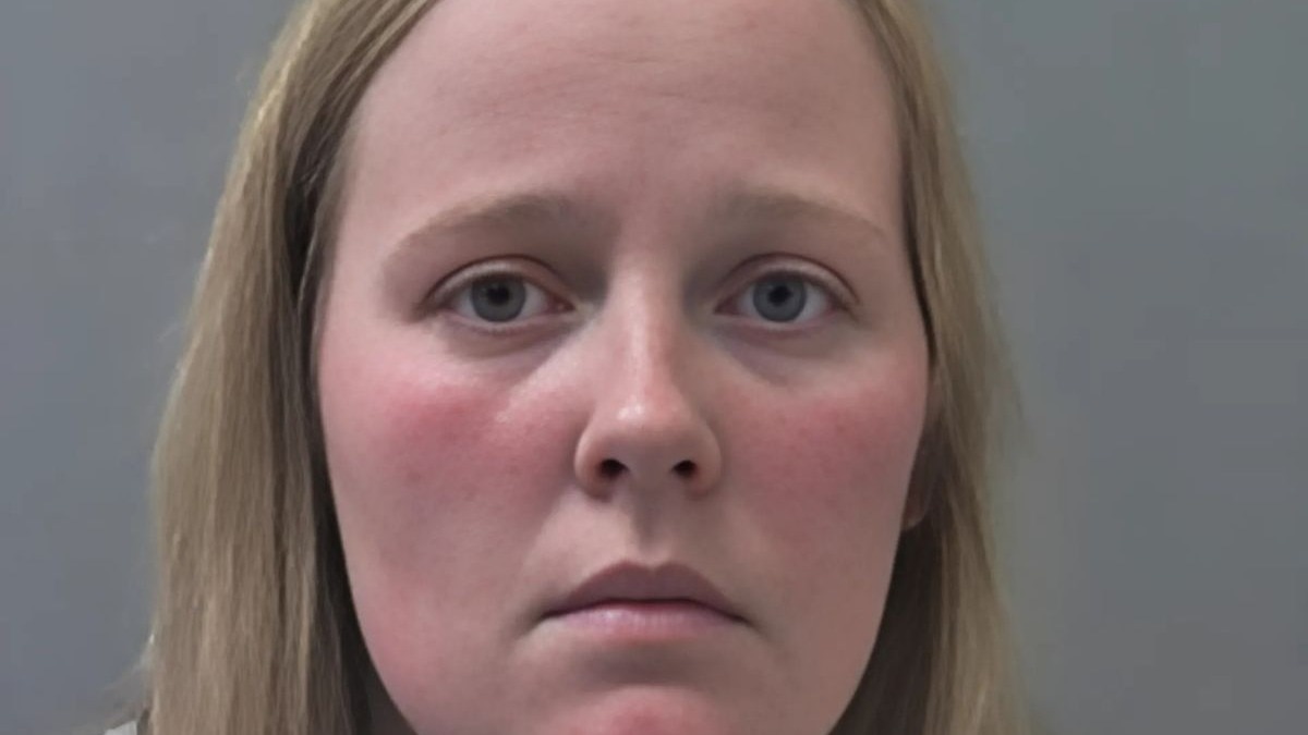 Convicted child abuser Rebecca Holloway found dead in prison cell amid ...