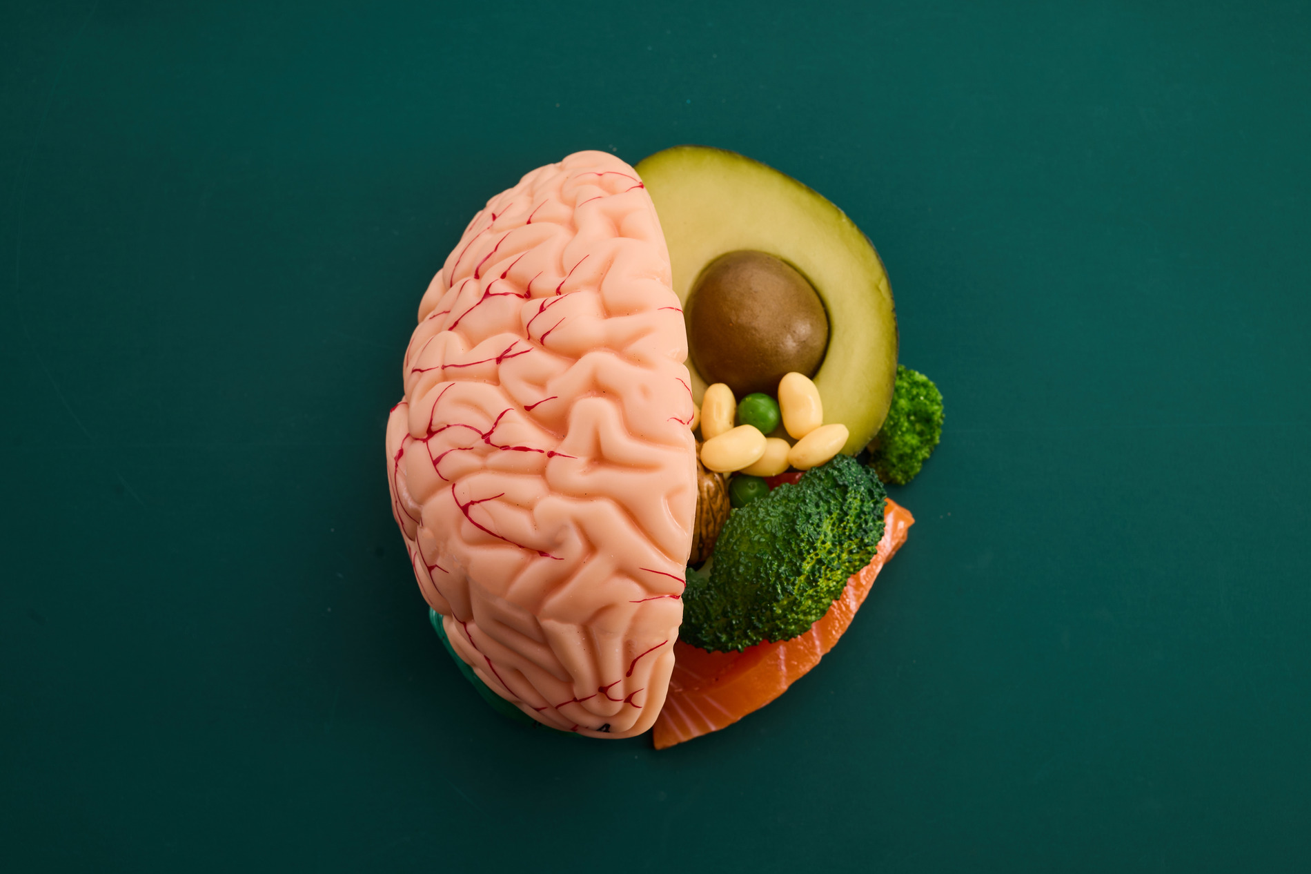 15 Foods for Better Brain Function