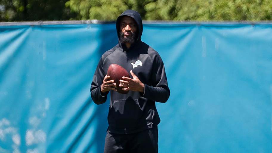 Carlton Davis Does Not Expect to Play for Lions in 2025