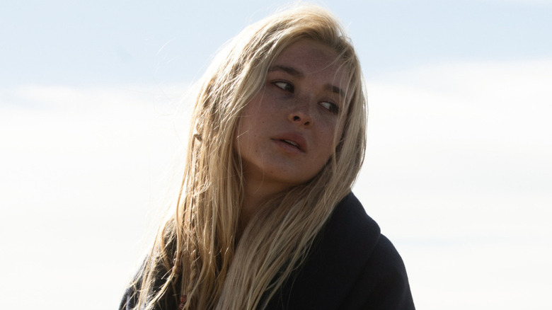 How Isabel May Feels About Elsa Dutton's Death In The Yellowstone ...