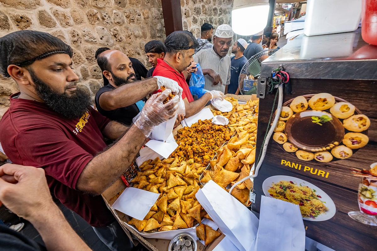 'Set up before UAE was unified': This Bur Dubai eatery sells 35,000 ...