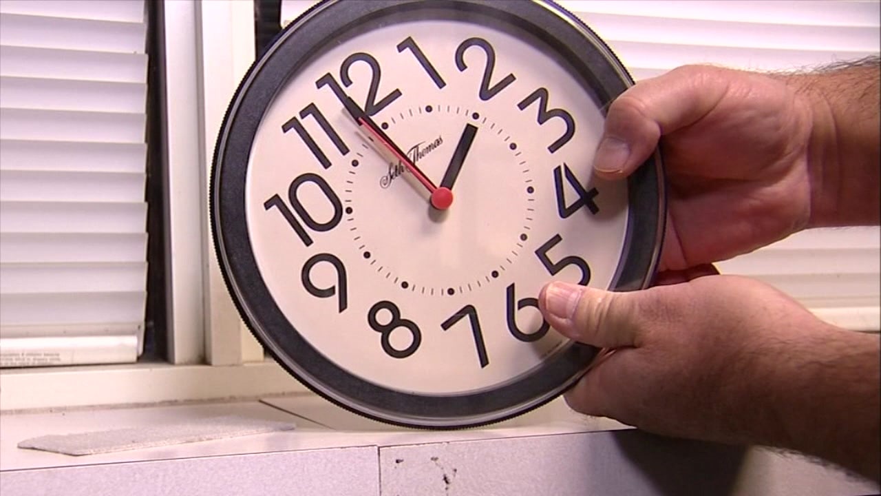 What time would it be without daylight saving time? Tips to adjust to ...
