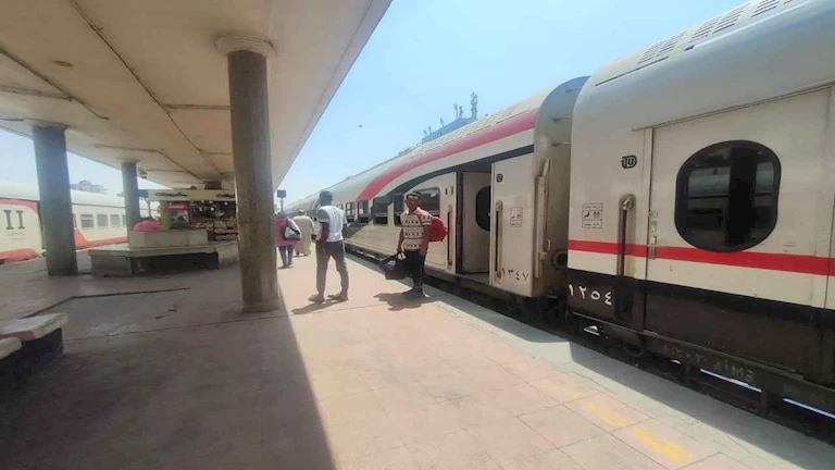 السكة الحديد: تشغيل خدمة جديدة بين إيتاي البارود والسادات اعتبارًا من ...