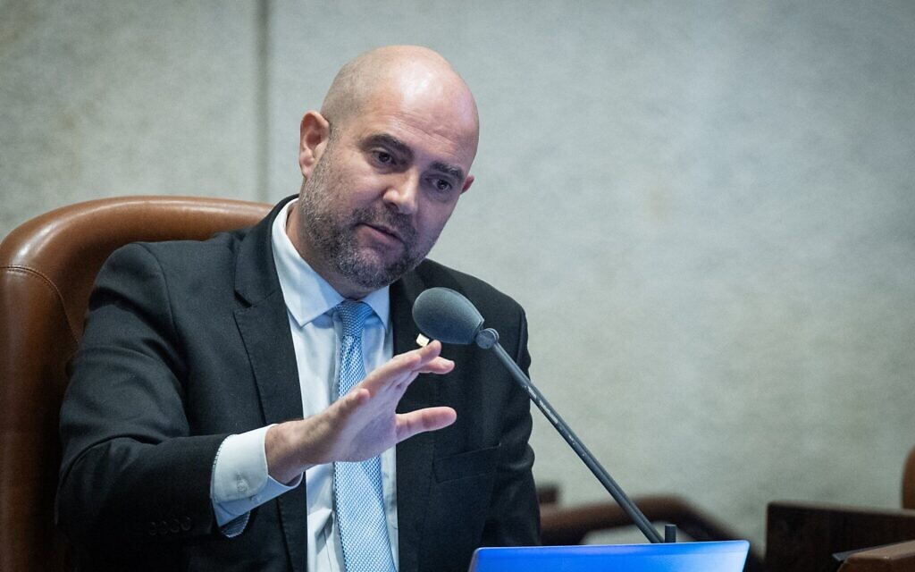 Police question protester who recites hostages’ names outside Knesset ...