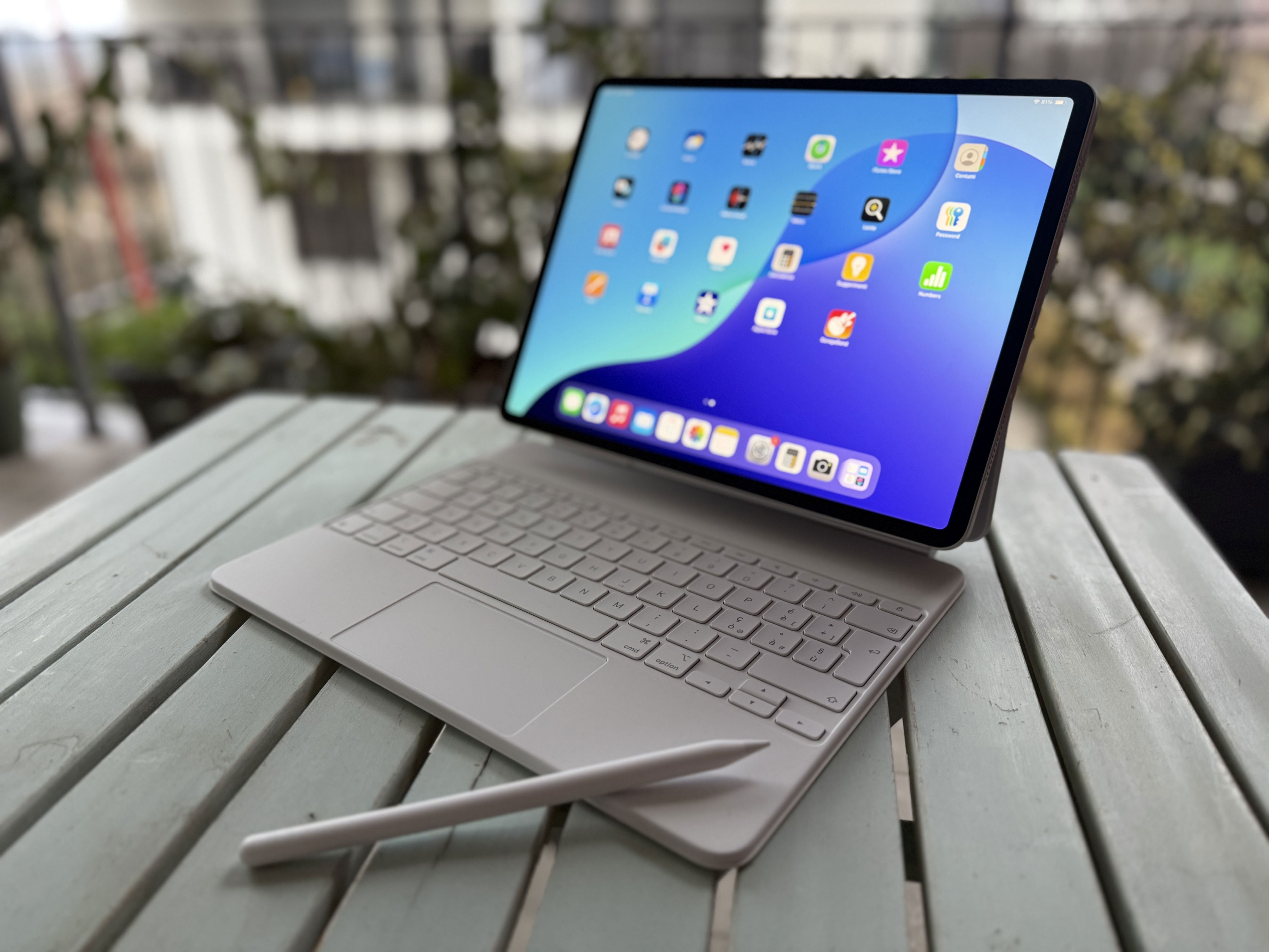 iPad Air con chip M3 (2025), il tablet versatile e pronto per l ...