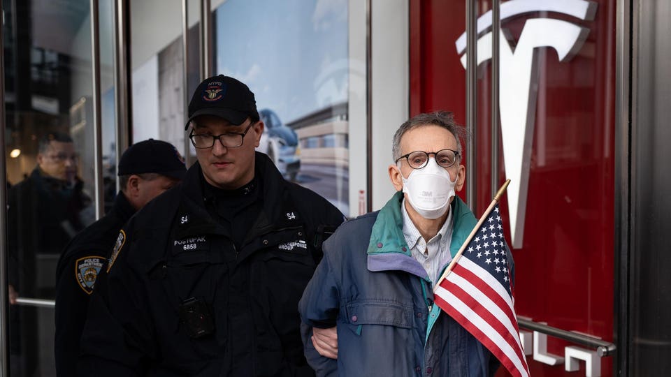 Tesla Stock’s Election Rally Is All Gone—Erasing 91% Gain