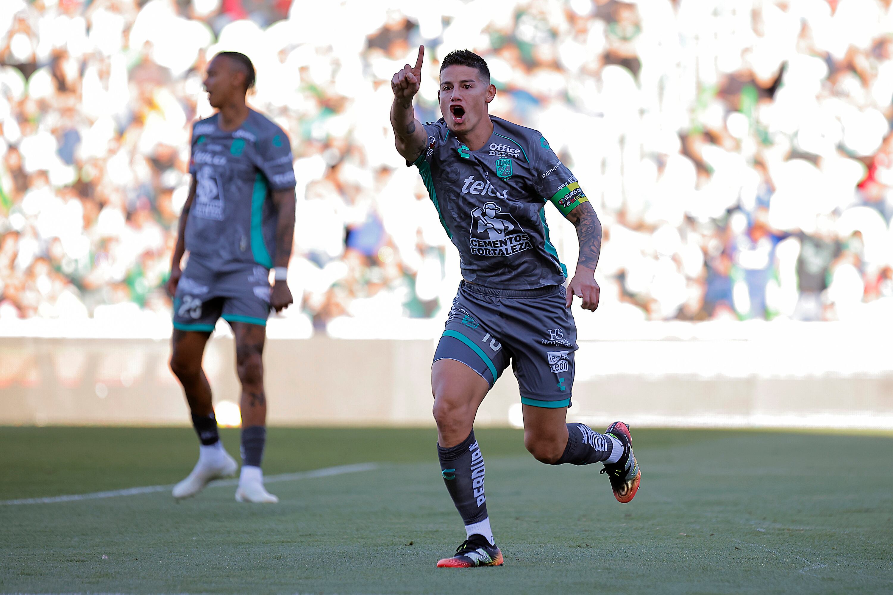 Club León de James Rodríguez vs. Necaxa: canal y hora para verlo en ...