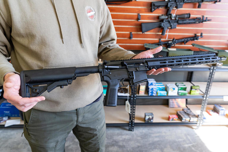 Gun control vs. gun rights: More than 2 dozen Oregon firearm bills ...