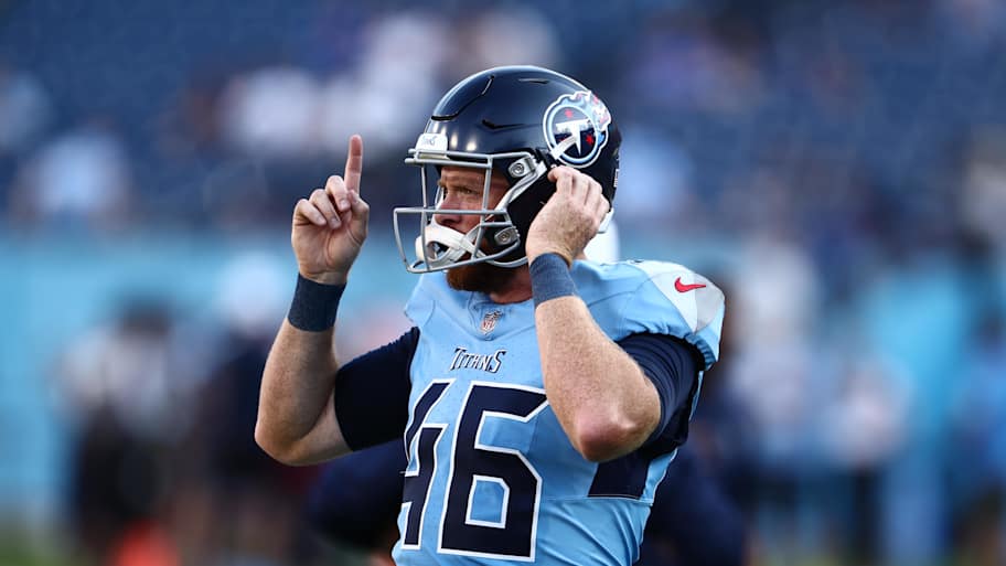 Titans Sign 15-Year Veteran to New Deal