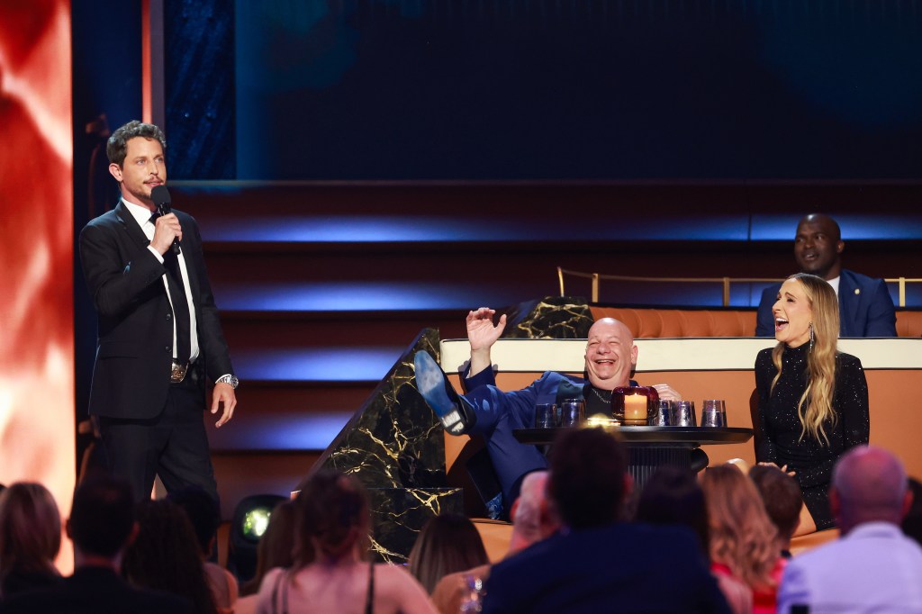 Netflix to Stream ‘Kill Tony' and Stand-Up Comedy Specials in Deal With ...